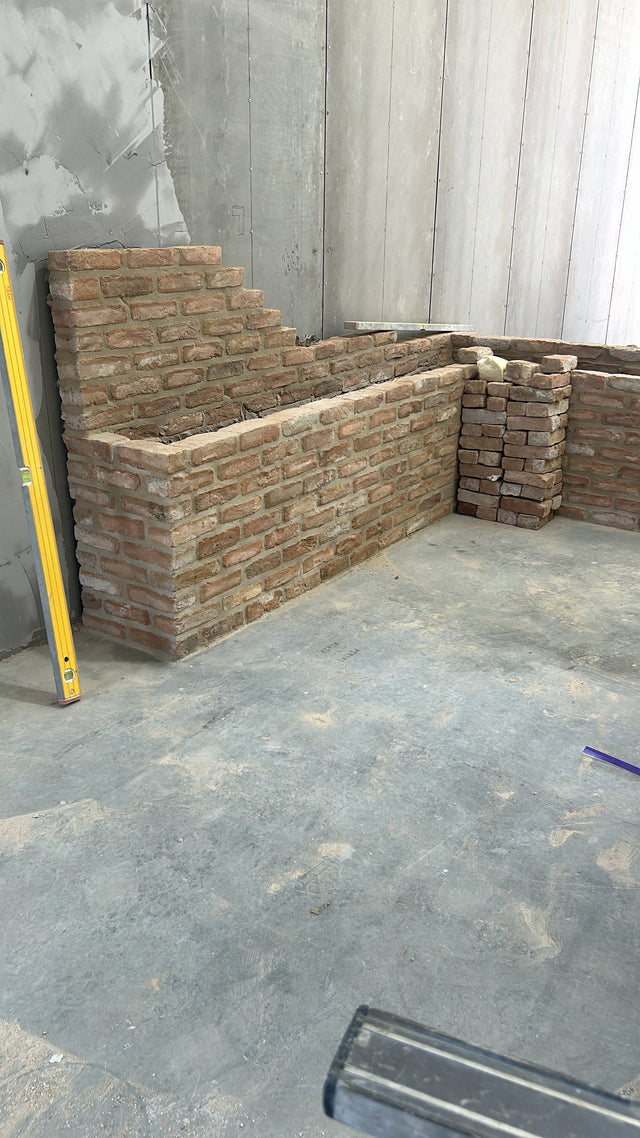 Reclaimed 19th Century European Bricks – Stone and Rock