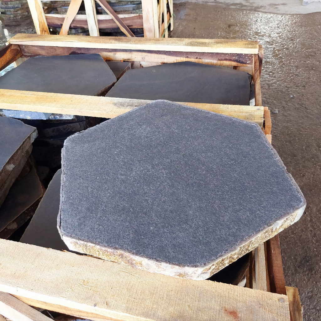 Bluestone Sawn Random Shape Stepping Stone – Stone and Rock
